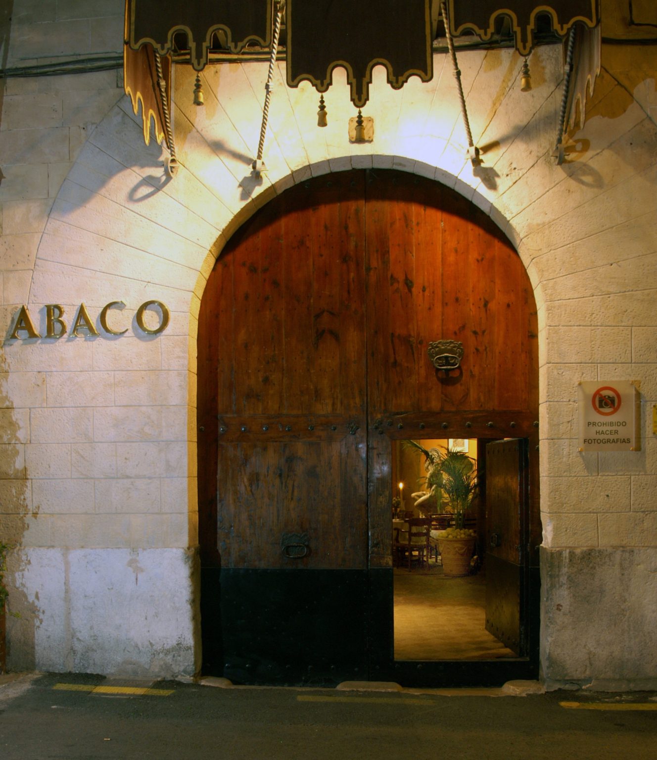 Bar Abaco in Palma de Mallorca: een surrealistische cocktailbar